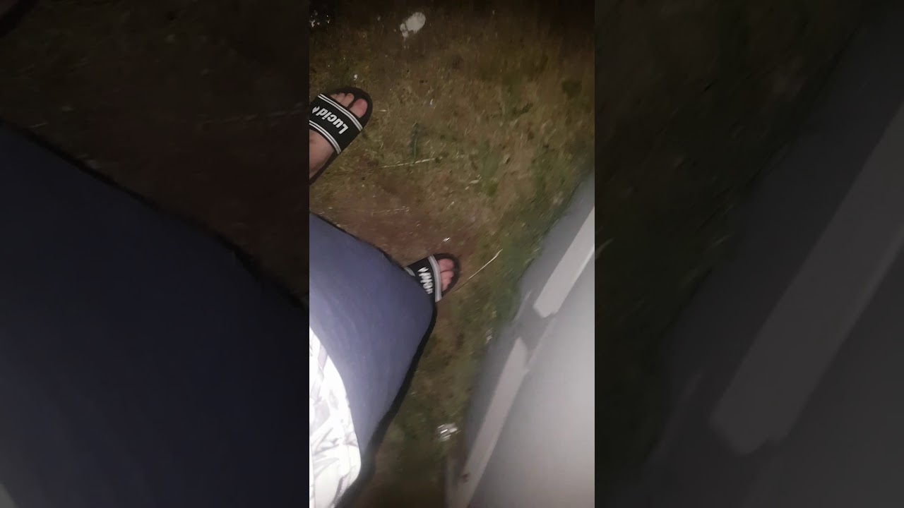 Super fat Frog - YouTube