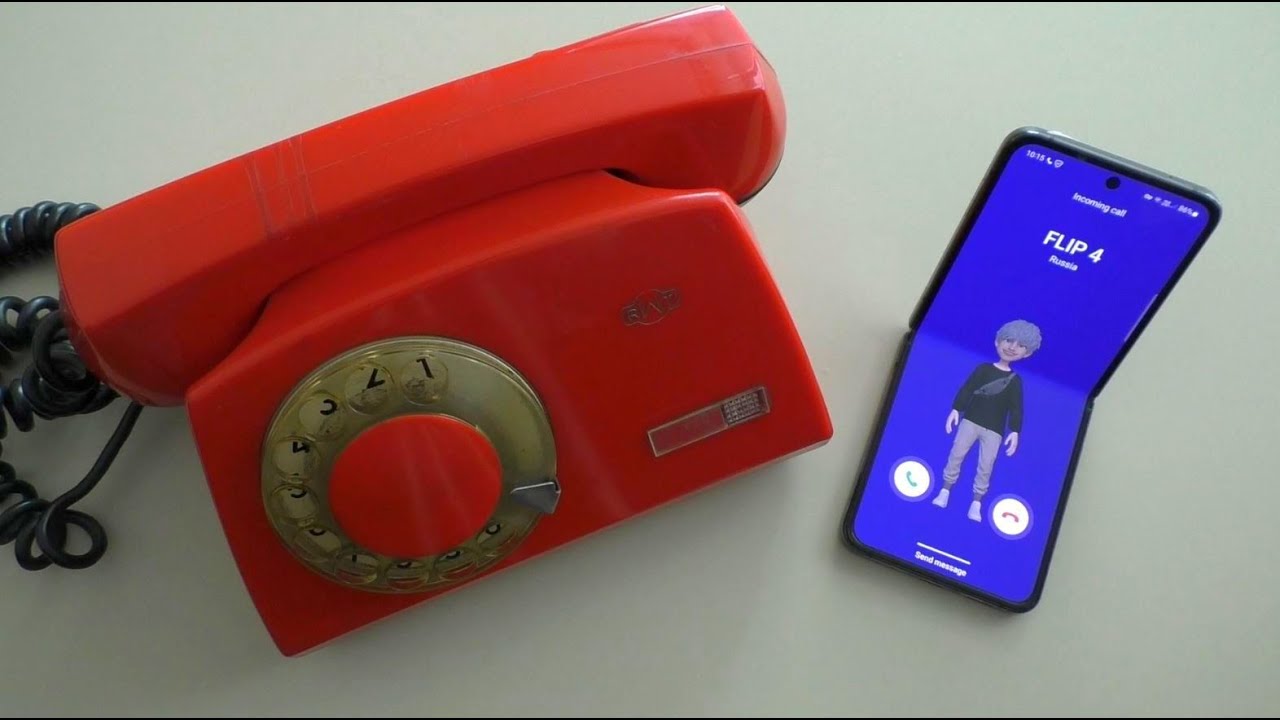 Samsung Z Flip4 vs Old Disc Phone Incoming Call - YouTube