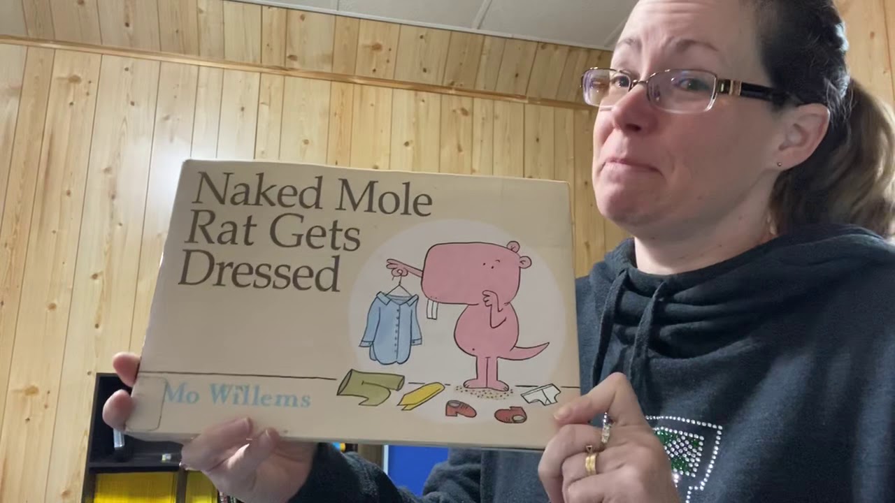 Naked Mole Rat Gets Dressed - YouTube