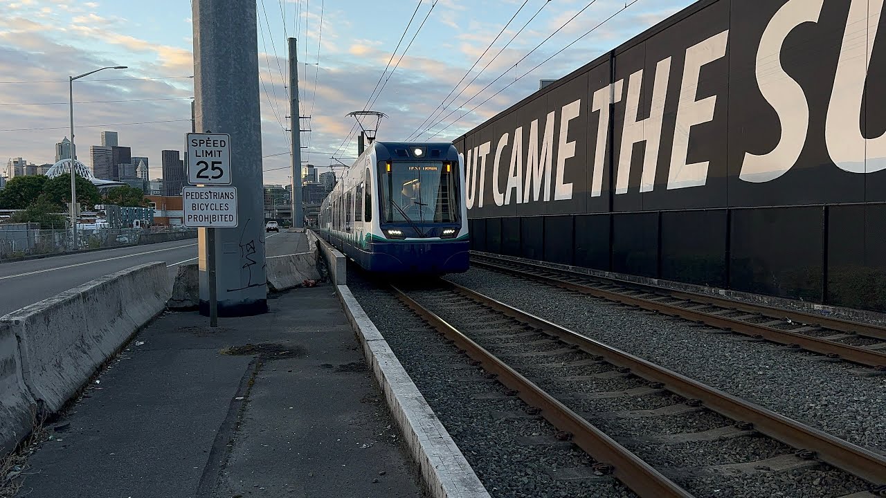 Sound Transit Link Light Rail Siemens S700 Test Train Action @ Holgate ...