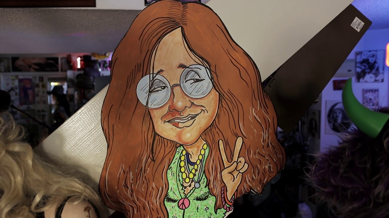 Interview with a groovy artist - YouTube