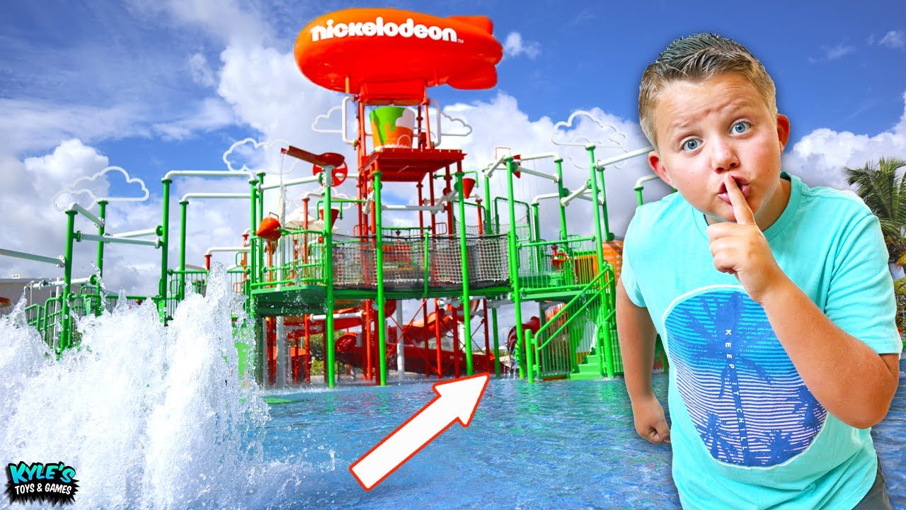 KYLE SNEAKING INTO CLOSED WATER PARK TO RIDE WATER SLIDES! - YouTube