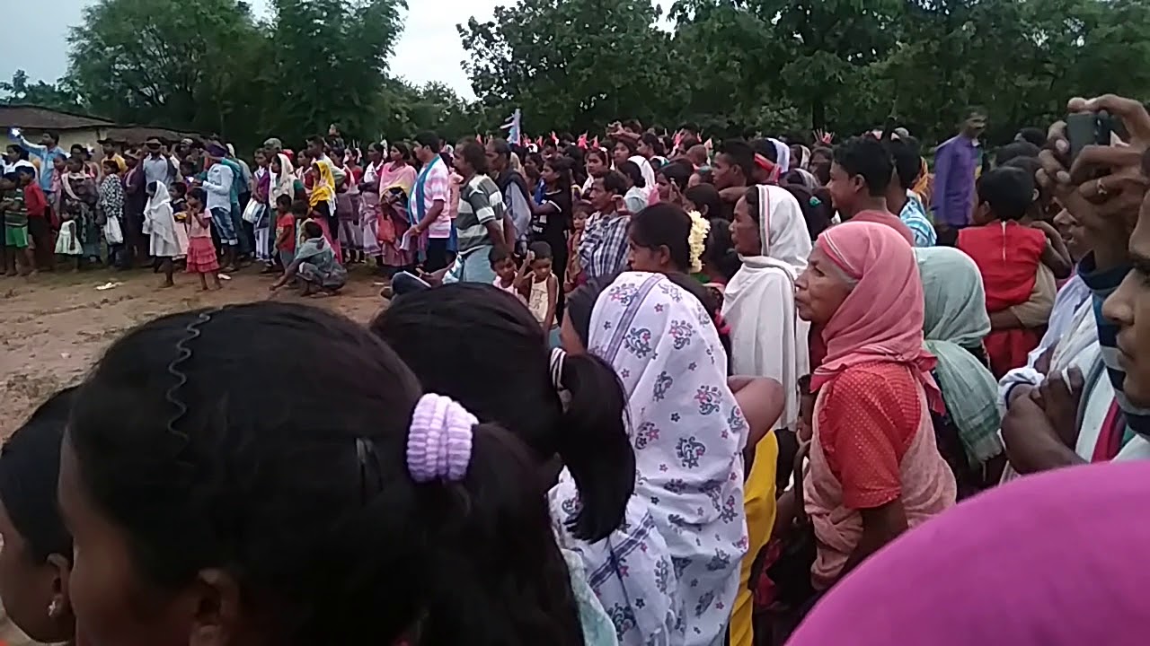 Kudukh karma naach sonajori - YouTube