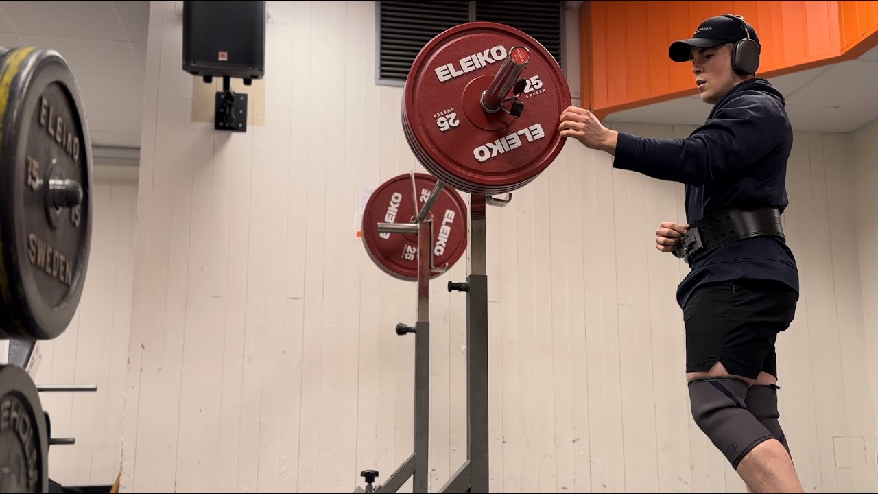 Powerlifting Progress [new eleiko weights and bar] - YouTube