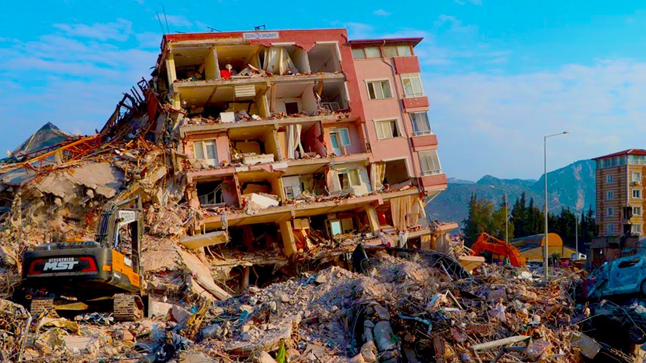 Most Scary Natural Disasters Caught On Camera STORM , MONSTER Flash ...