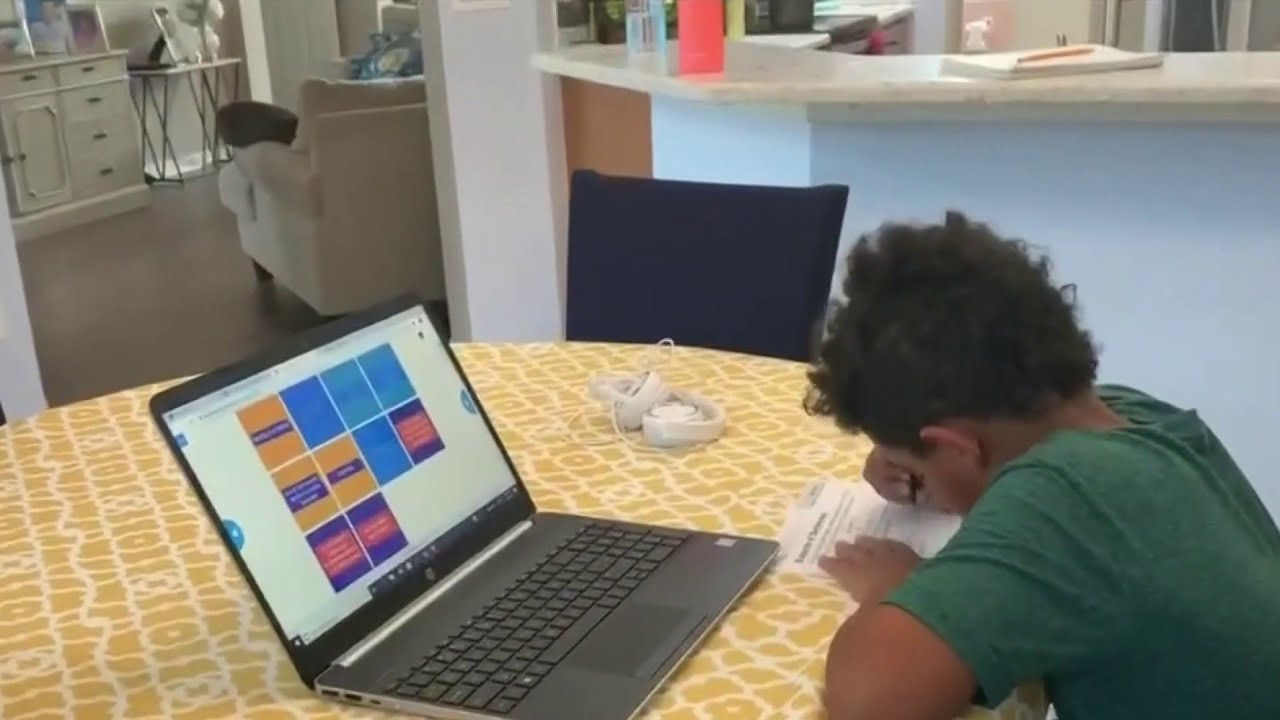 Seminole County students experience distance-learning challenges - YouTube