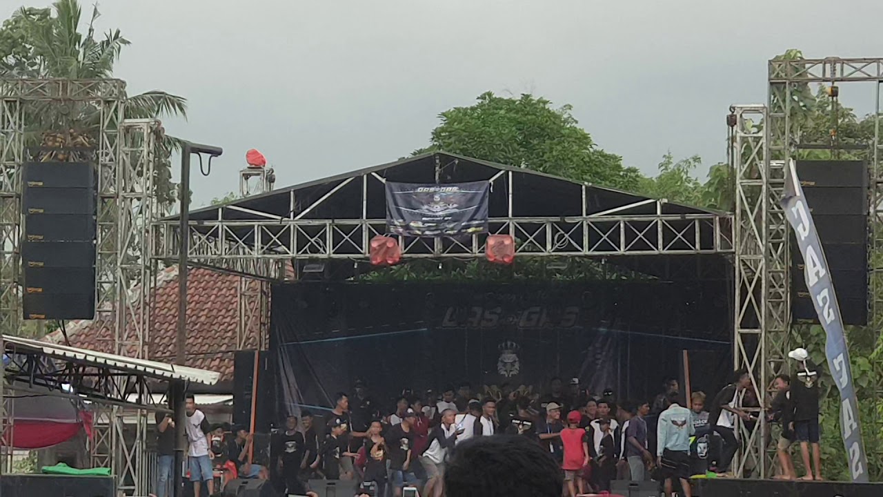 Cek Sound Brewog sound system. Gas gas Sumber sewu - YouTube