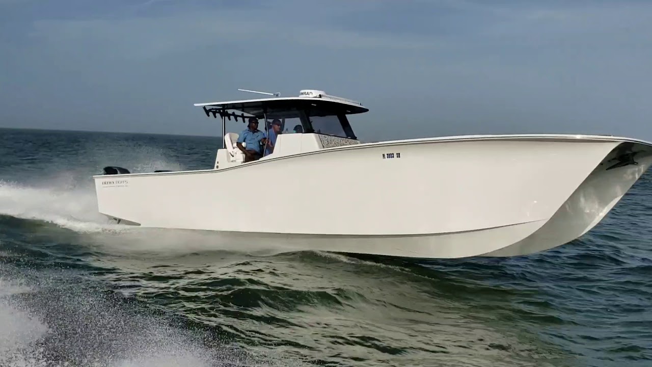 Berky Boats Carbon 40 Boat , Running Offshore Daytona Beach, FL. - YouTube