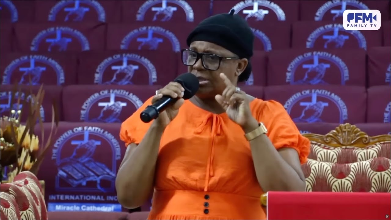 Deaconess Desrine Jones | Keep Hope Alive | Worldwide Prayer Meeting ...
