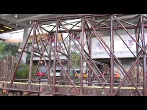 Model trains at RBG - Royal Botanical Gardens - YouTube