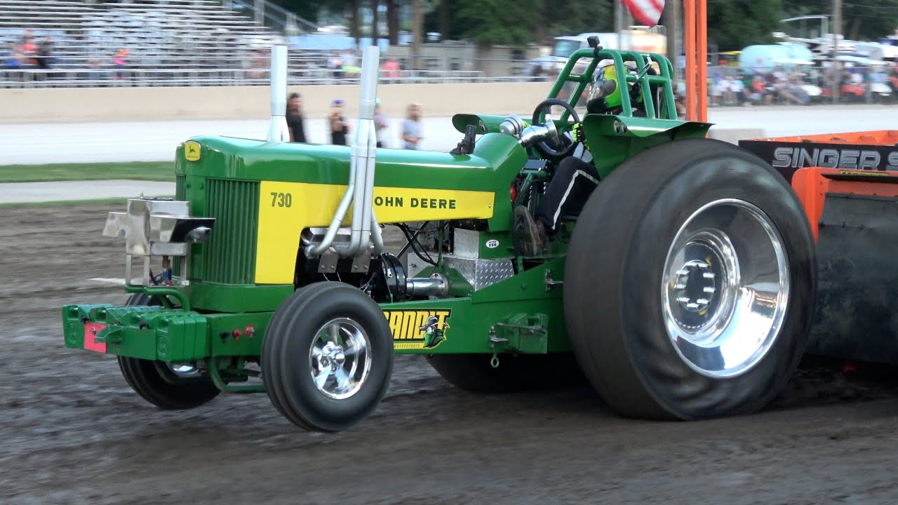 2023 V8 Hot Rod Tractor Pulling! DCTPA Power of the Past Pull ...