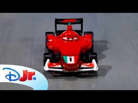 Cars Arrive to Italy for the Monza F1 Race! 🏎️ | Pixar Cars | Disney Jr.