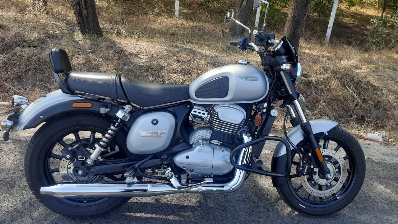 Yezdi Roadster Owner's Review - YouTube