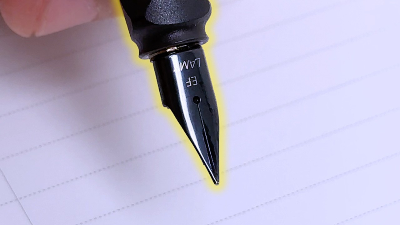 This $20 Pen's Design Was Quietly Brilliant - YouTube