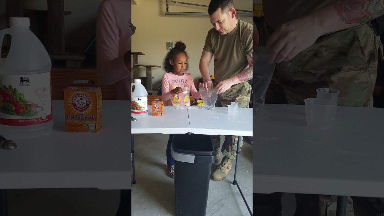 Exploding Lunch Bag Experiment - YouTube