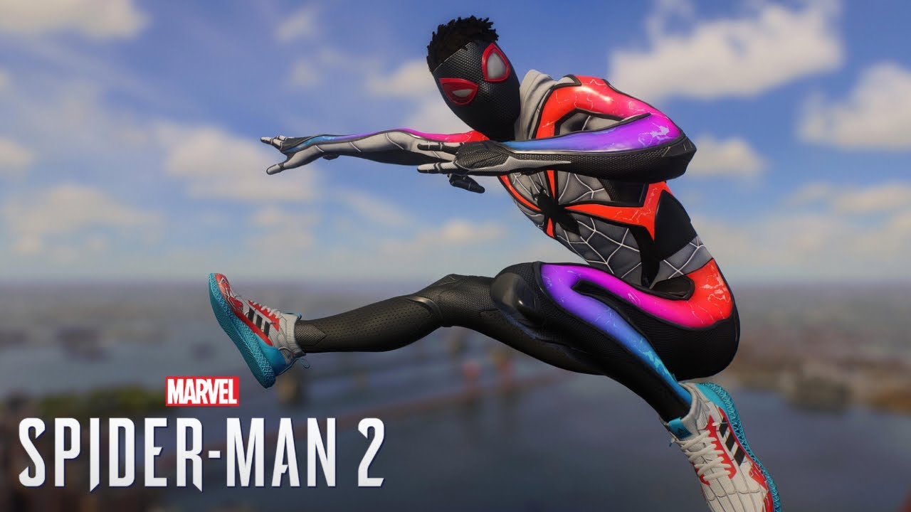 Miles evolved suit gameplay : Spider-Man 2 swinging and free roam - YouTube