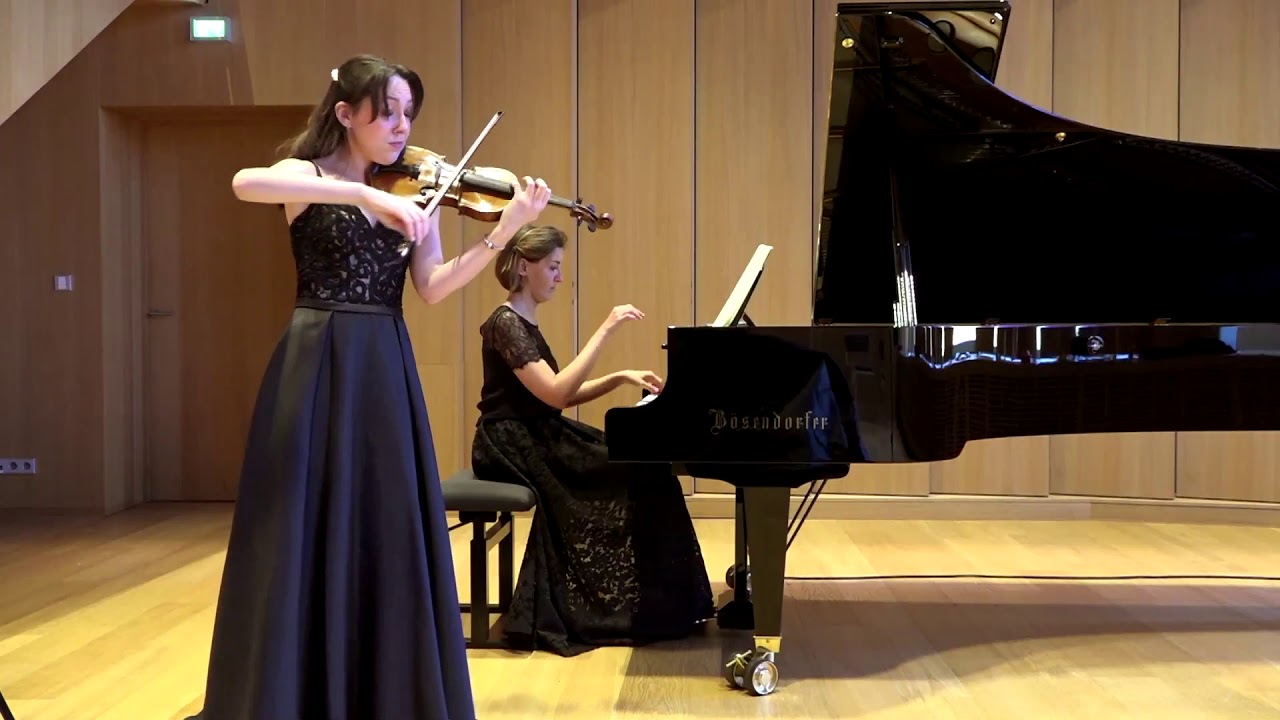 Alexandra Cooreman - Mendelssohn Violin Concerto in E minor, op.64 ...