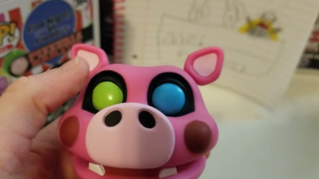Fnaf 6 pizza simulator Pig Patch Funko pop review - YouTube