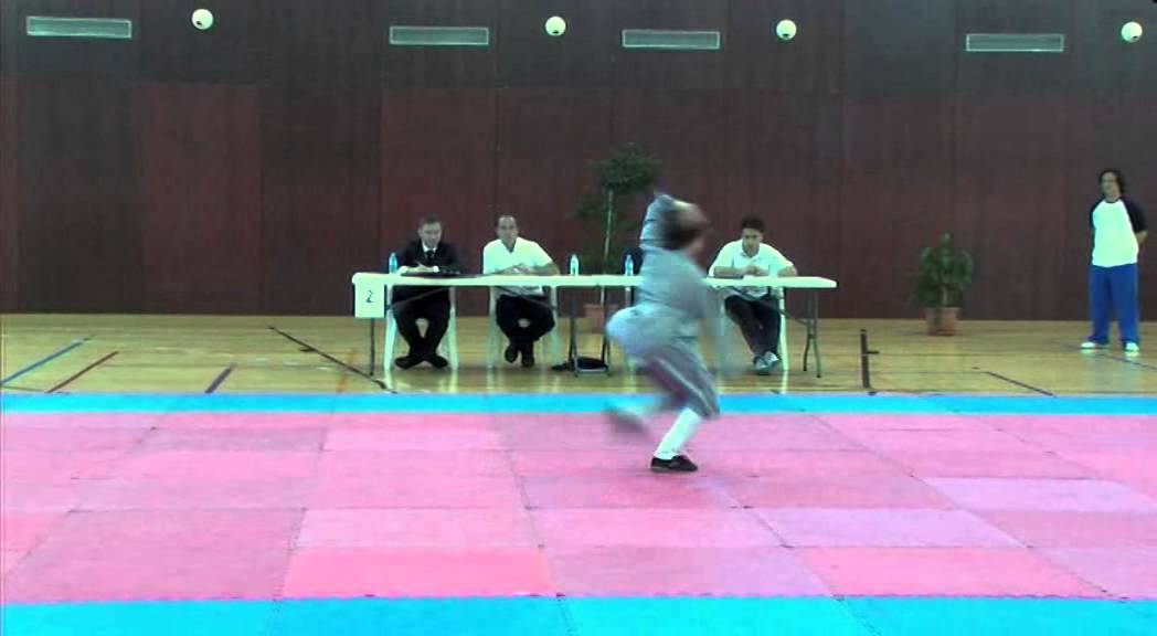 Hu Quan (Tigre) Kung-fu Óscar Ortuño Sierra - YouTube