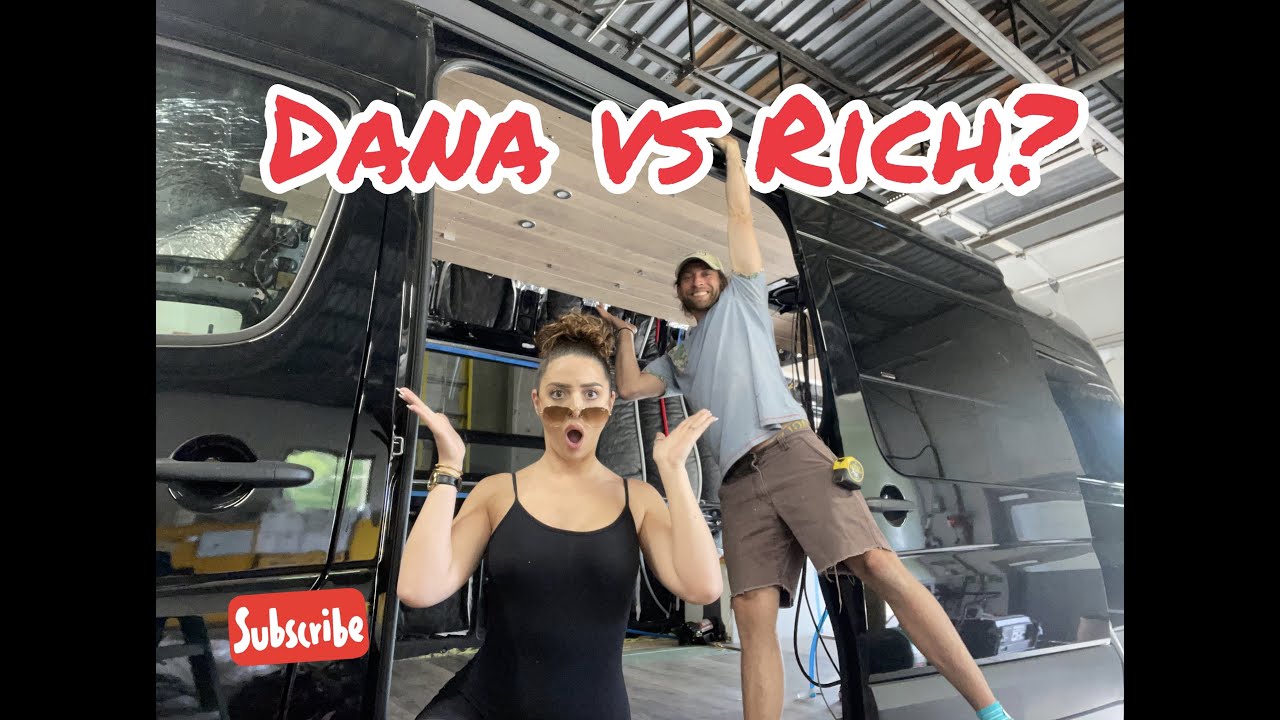 DANA BUILDS VS. RICH REBUILDS?! - YouTube