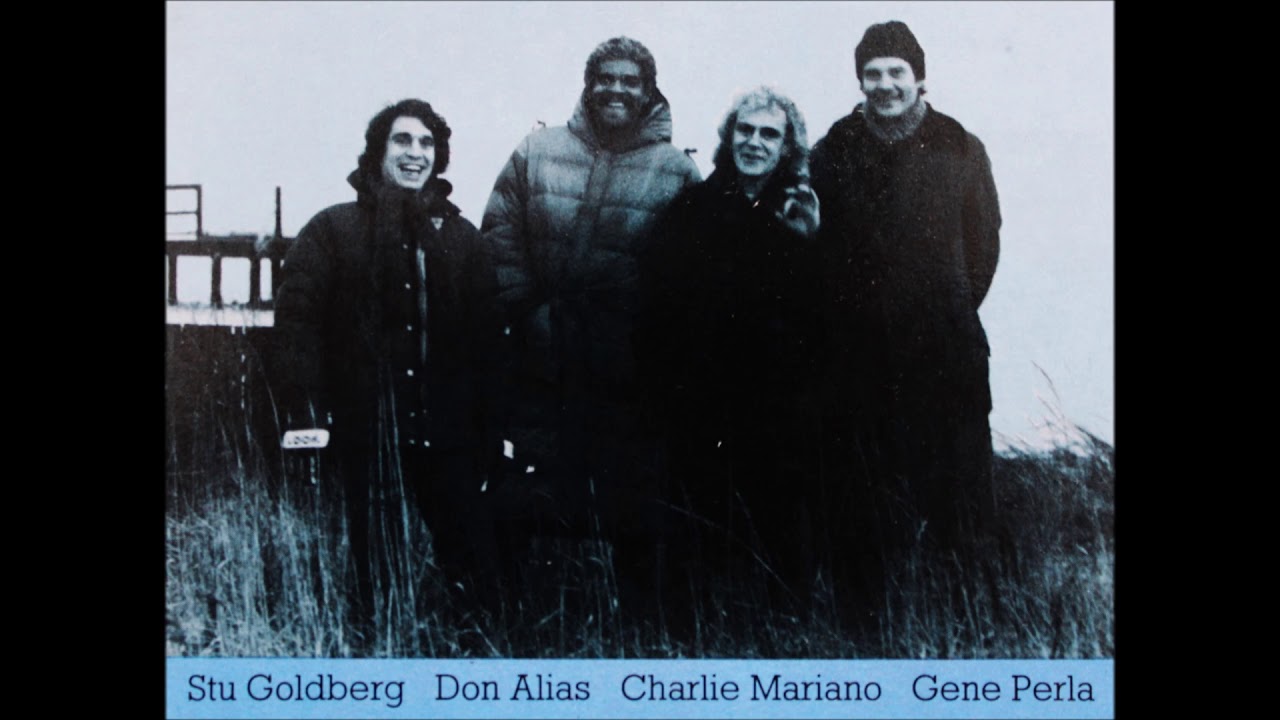 Charly Mariano & Stu Goldberg - Crystal Bells - YouTube