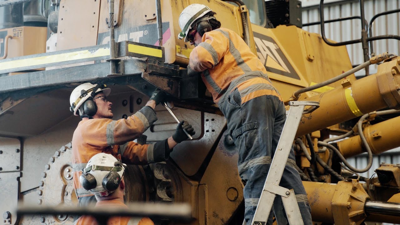 Cat® Mining Solutions: Reviving 789C Trucks With Cat Certified Rebuilds ...