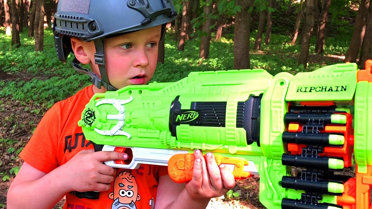 Nerf war zombie apocalypse! Test a new zombie Nerf-blaster! Испытание ...