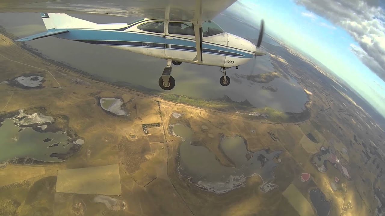 Skydiving from the Pilot's perspective - YouTube