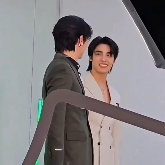 "YOU" #UpPoom #uppoompat #poompps #mystandin #toobtab #thaibl - YouTube