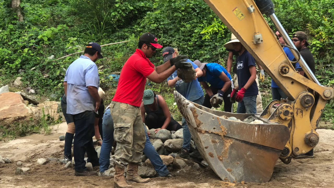 Project Rise Up-Puerto Rico - YouTube