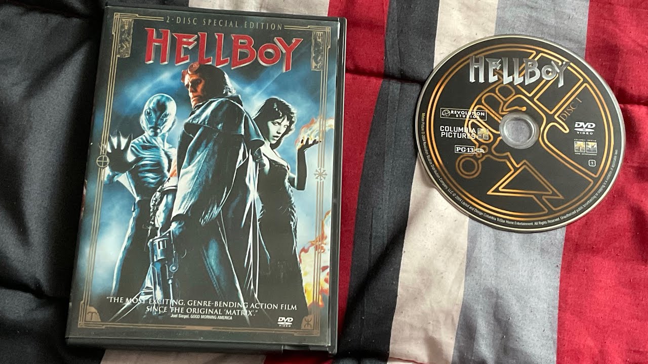 Opening to Hellboy 2004 DVD (Disc One) - YouTube