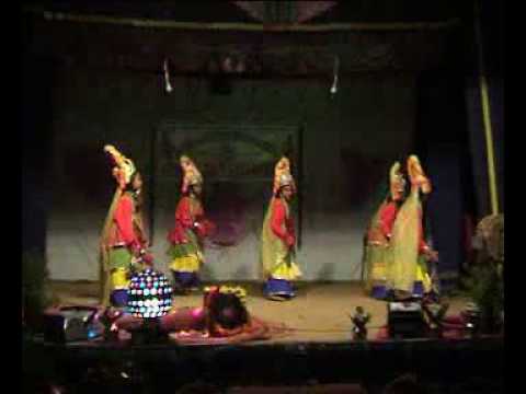 Halakki Dance by shobhalatha suresh's students - YouTube
