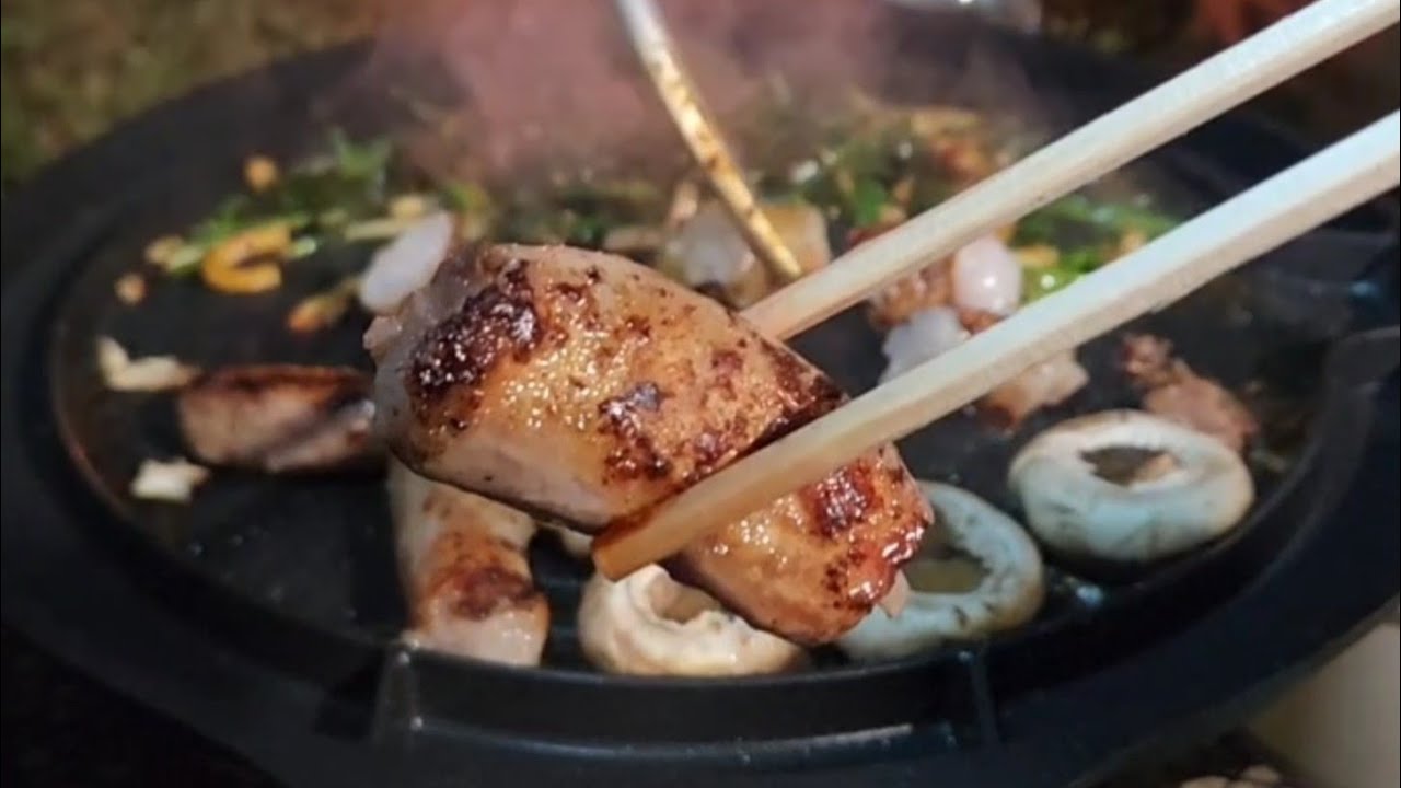 직장인 주말 여행, 캠핑장, 한우 모듬 곱창구이 The campsite, The Korean beef cattle tripe ...