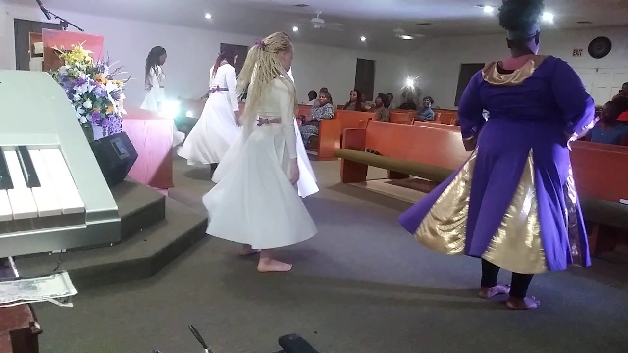 My girls praise dancing - YouTube