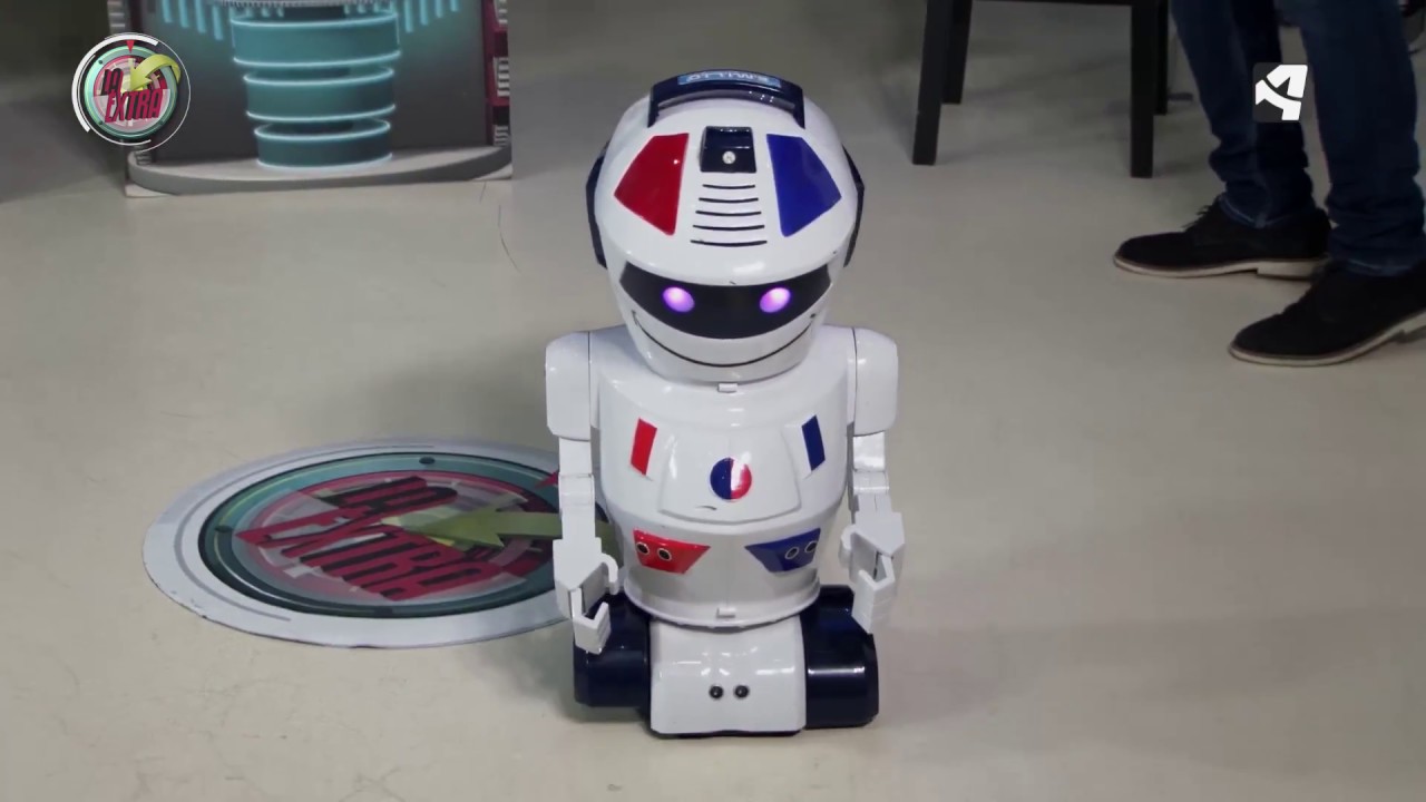LA EXTRA ATV. ZGZ ACTIVA. Emilio el robot - YouTube