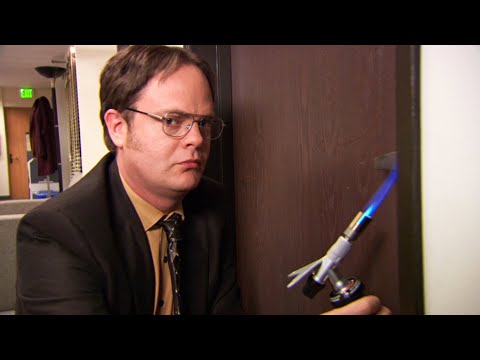 Simulacro de incendio en The Office | Prime Video España