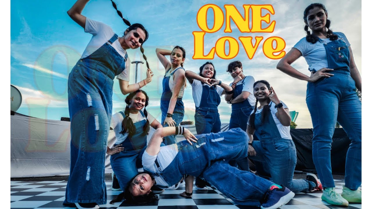 One Love | Blue | Studio JXinLife | ZumbaDivas - YouTube