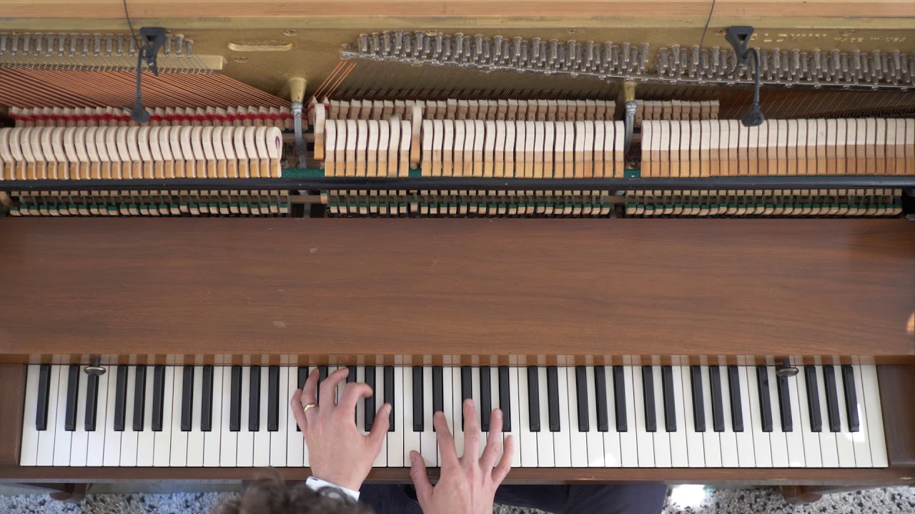 Jeopardy Theme (piano) - YouTube