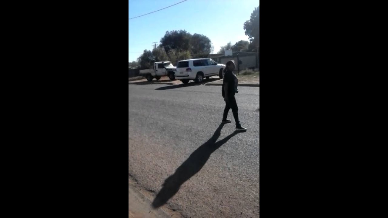 Madilyn Limerick Vs Lisa Williams (Mount Isa fight) - YouTube