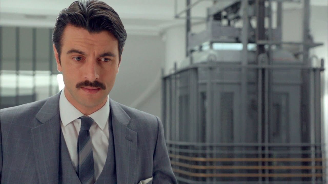 Velvet T4 C9 - Mateo llega a Silk desesperado por dar con Alberto ...