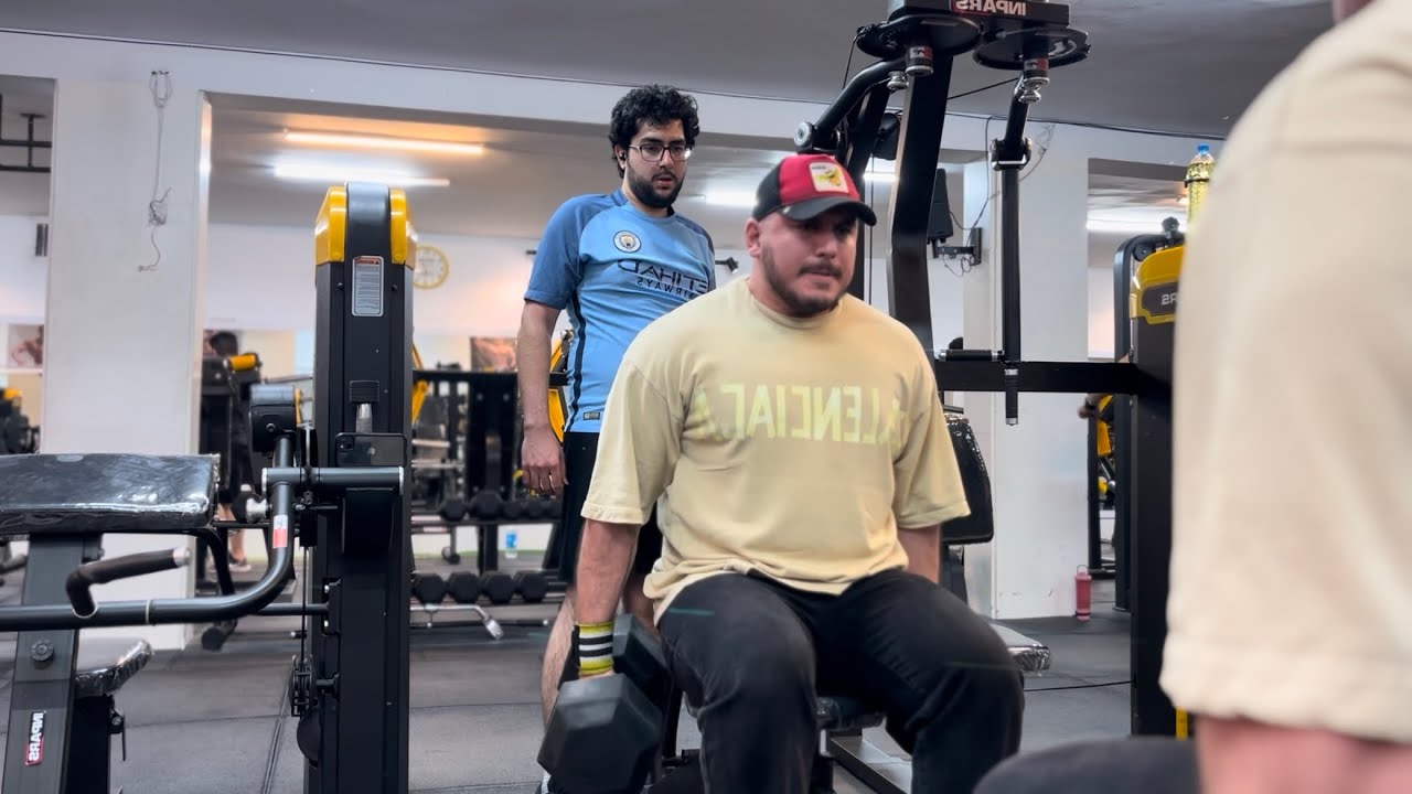 Natural powerlifting day 11 (SHOULDERS / power building) - YouTube