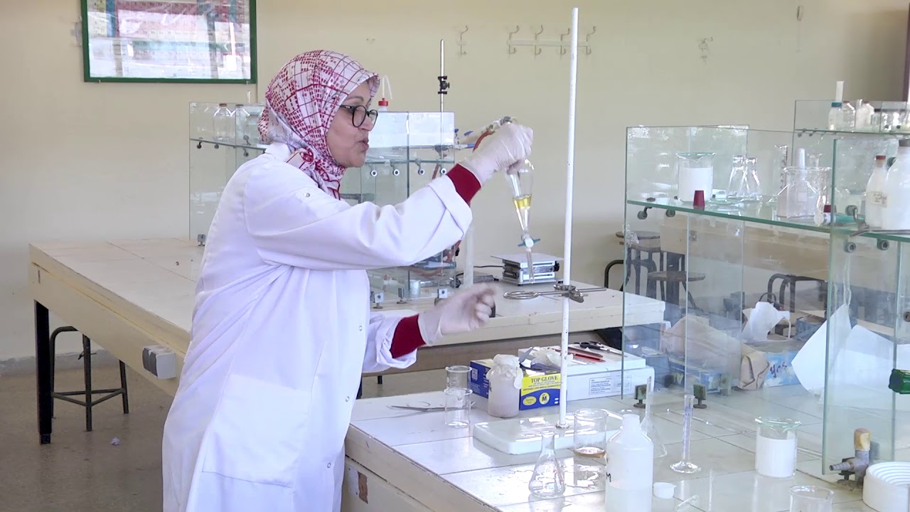 Travaux pratiques : analyse et séparation d'un mélange de produits ...