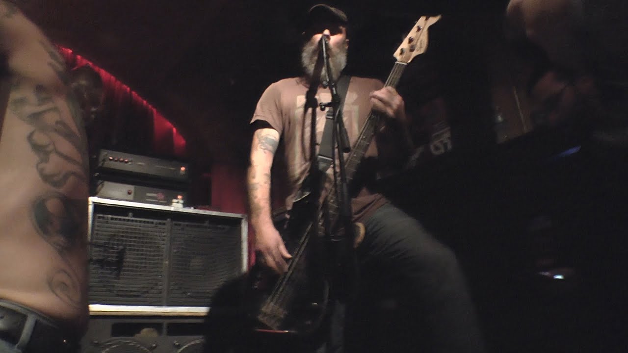 Weedeater - 'Turkey Warlock' - live from Kung Fu Necktie in ...