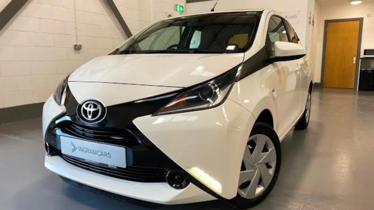 An incredible Toyota AYGO 1.0 VVT-i X-Play 5dr with only 5,000 miles ...