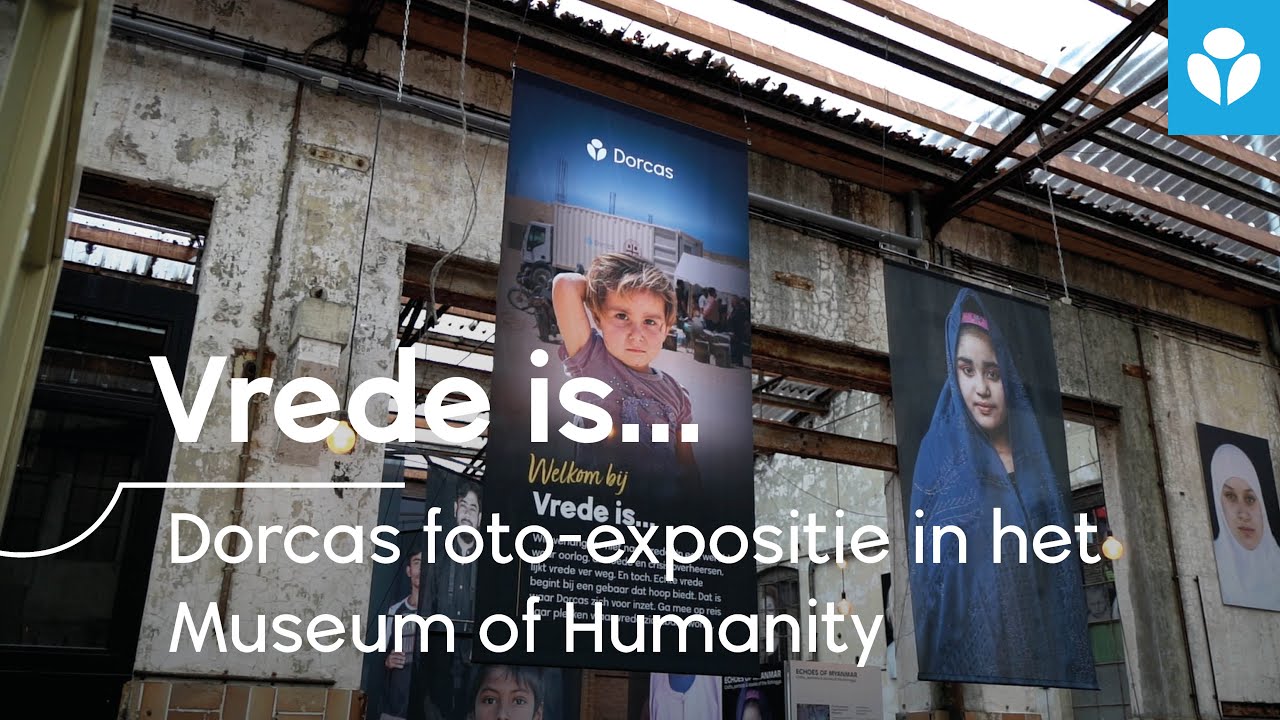 Foto-expositie 'Vrede is...' in het Museum of Humanity - YouTube