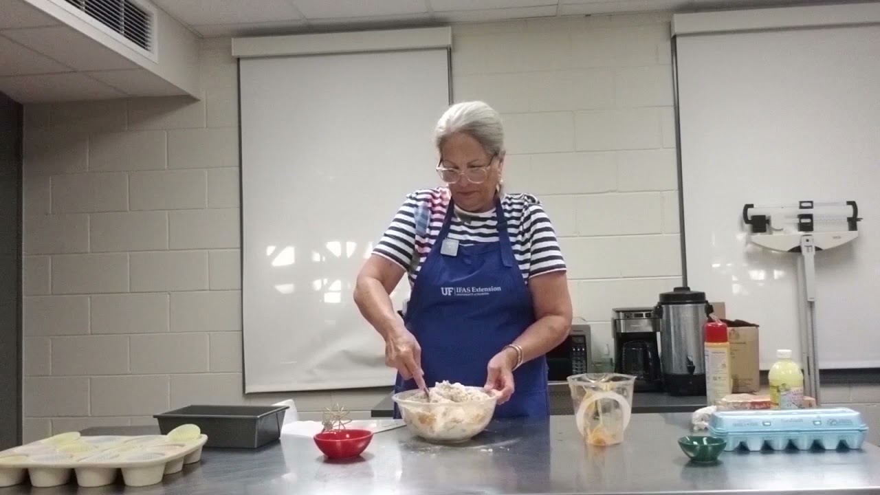 Baking Basics The Muffin Method of Mixing 1 - YouTube