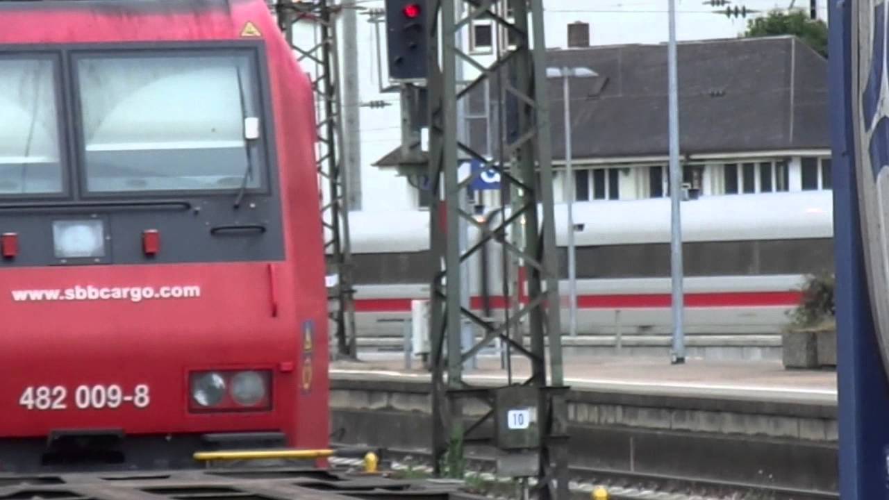 ICE 1 (BR 401) bei der Durchfahrt in Offenburg - YouTube