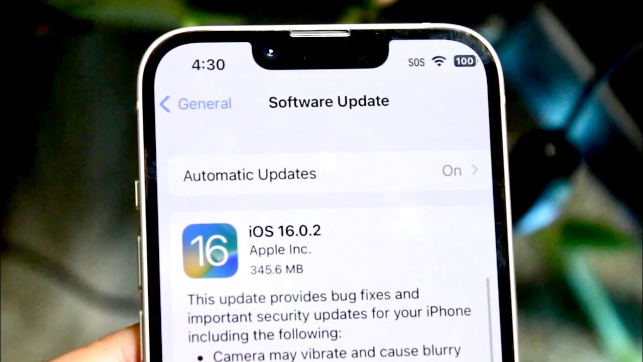 iOS 16.0.2 Review! (Features, Changes, Etc.) - YouTube
