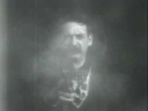 The Great Train Robbery - Cowboy Shoots at Audience - YouTube