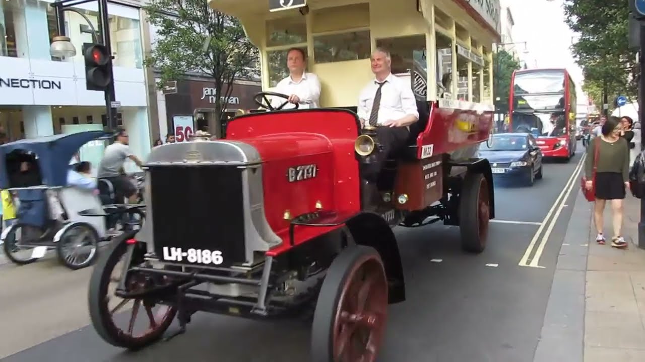 LGOC B-type bus B2737 and K424 in Oxford Street - YouTube